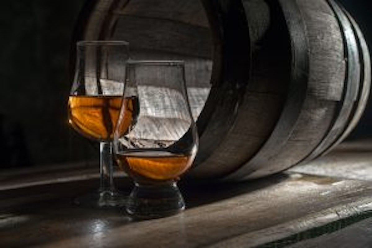 Your Guide to Tasting & Buying Bourbon by the Barrel | Distiller