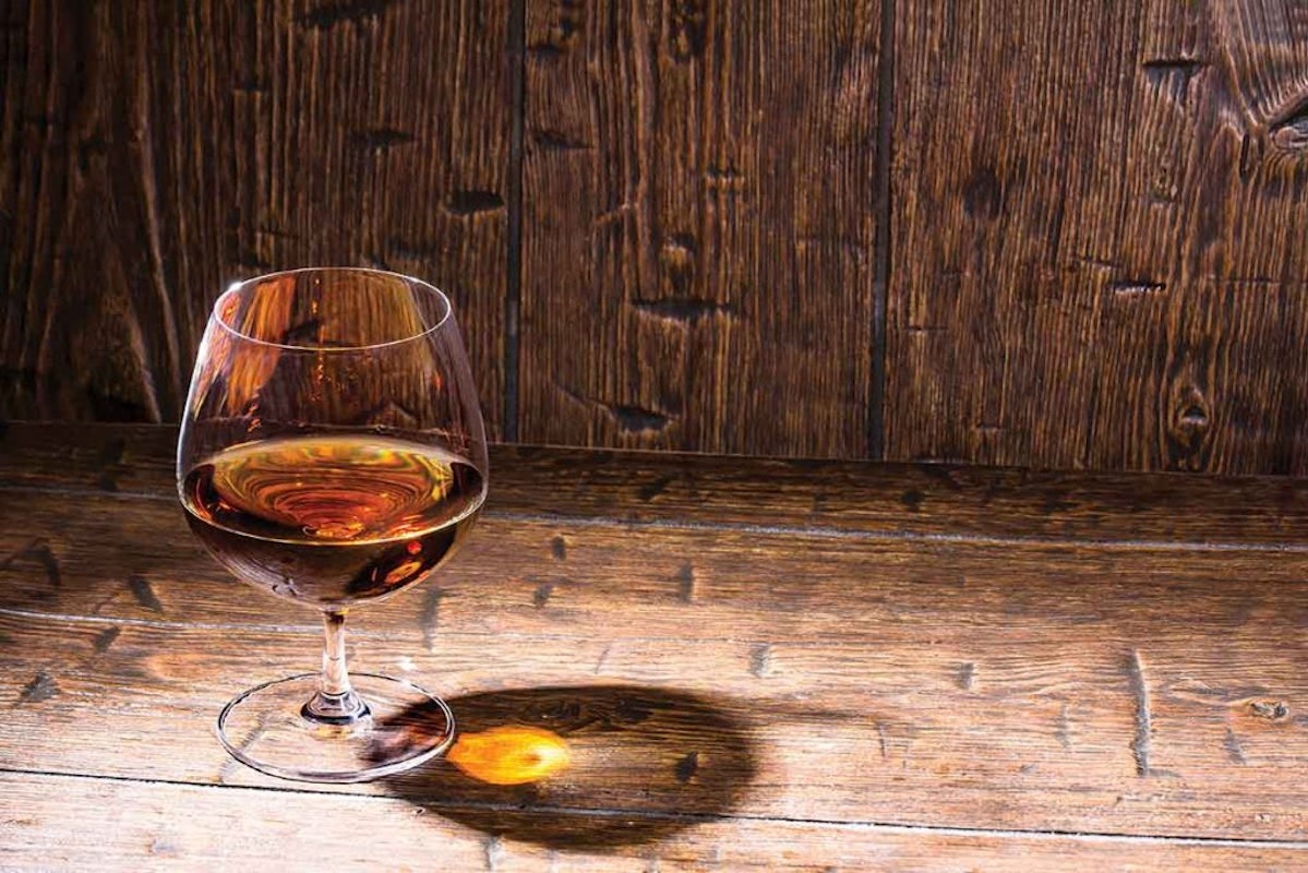 VSOP Cognac: Selecting Bottles for Your Home Bar | Distiller